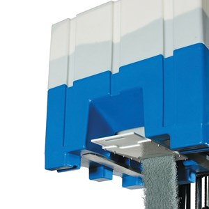 8090 Open Top Bottom Discharge Hopper 45° Slope